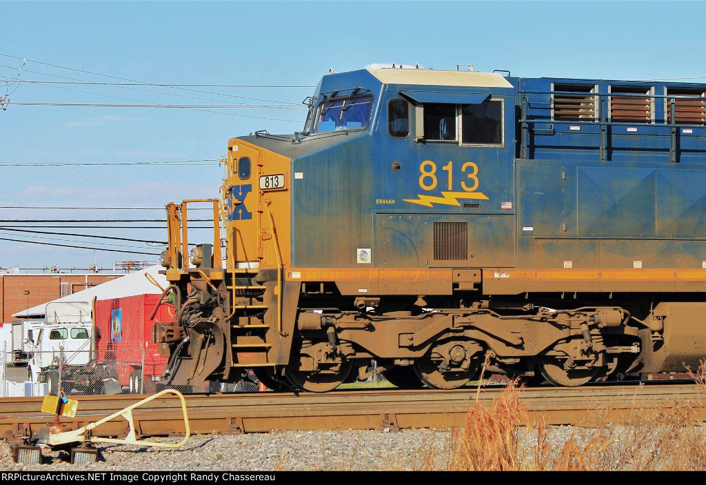 CSX 813